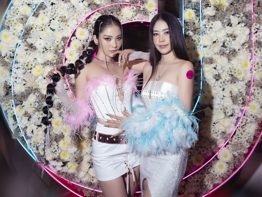 Nam Em hát Chú Dược Sư bằng tiếng Phạn